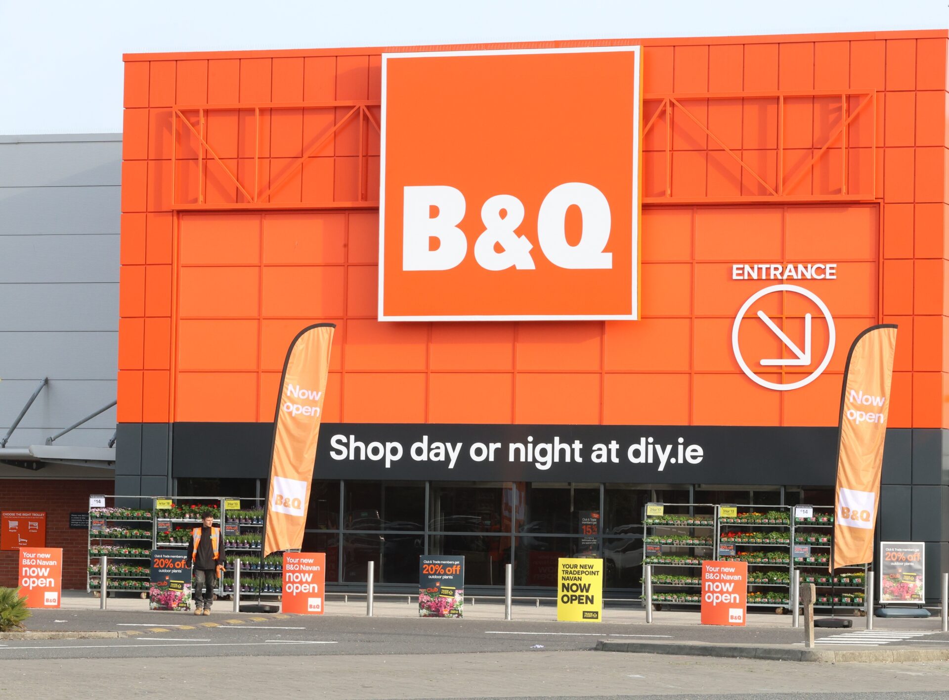 B&Q opens three new stores in Ireland - The Hardware Journal